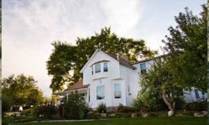 Bear Lake Hotels & Motels in Utah and Idaho. Stay in Bear Lake!